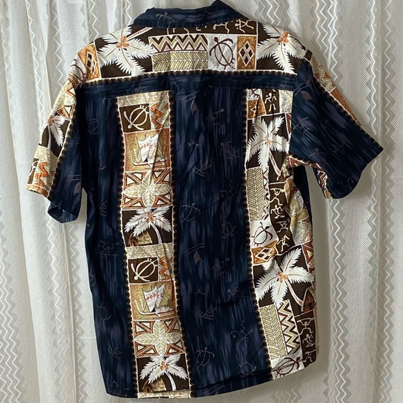 Winnie Fashion | Shirts | Winnie Fashion Hawaiian Button Down M Shirt ...